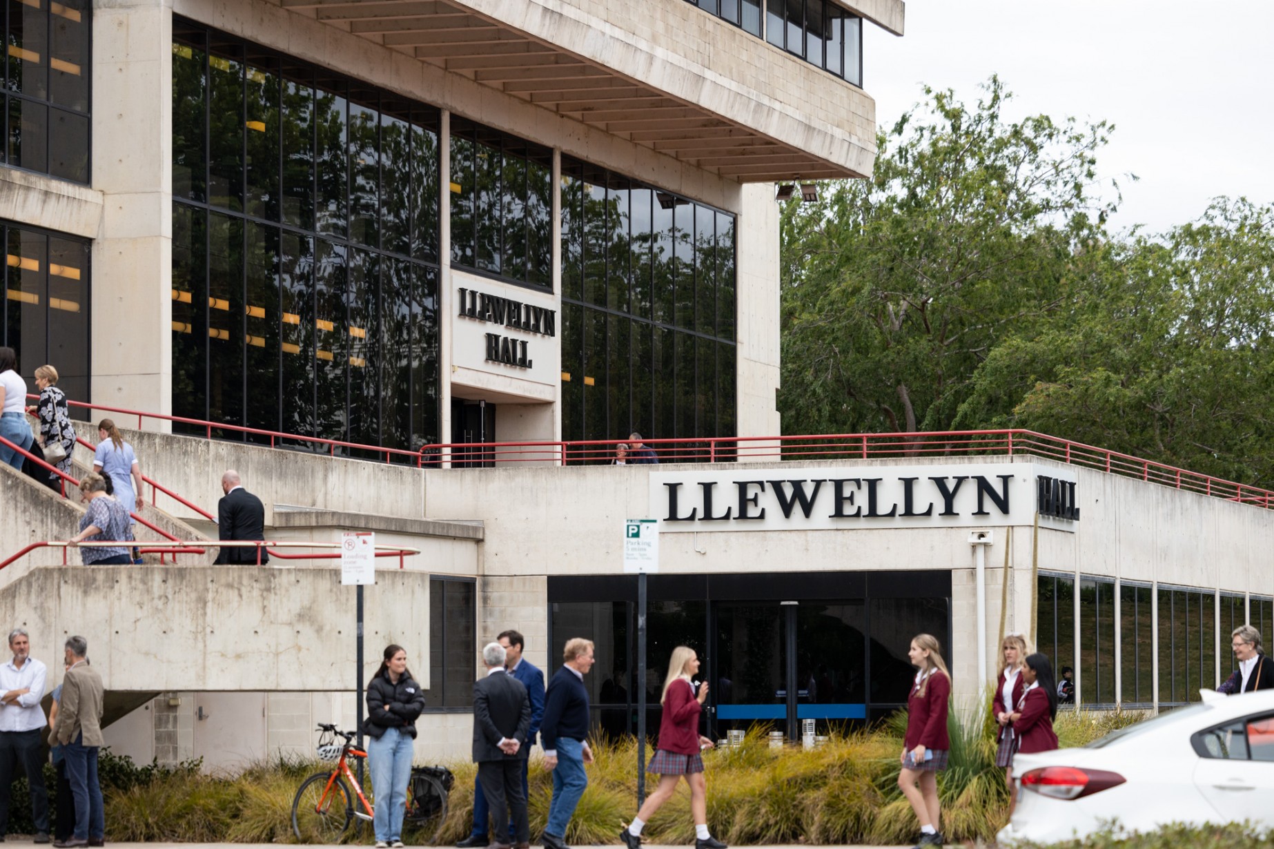 Celebrating the Class of 2023 – Radford Collegians