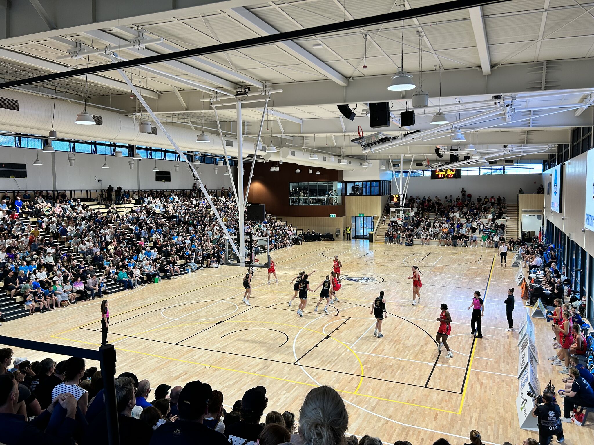 UC Canberra Capitals hit a slam dunk at the Radford Collegians Centre ...
