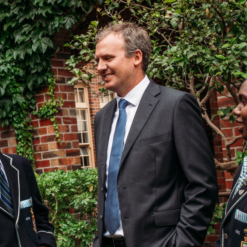 Congratulations Simon Young (Class of 1994) – Radford Collegians