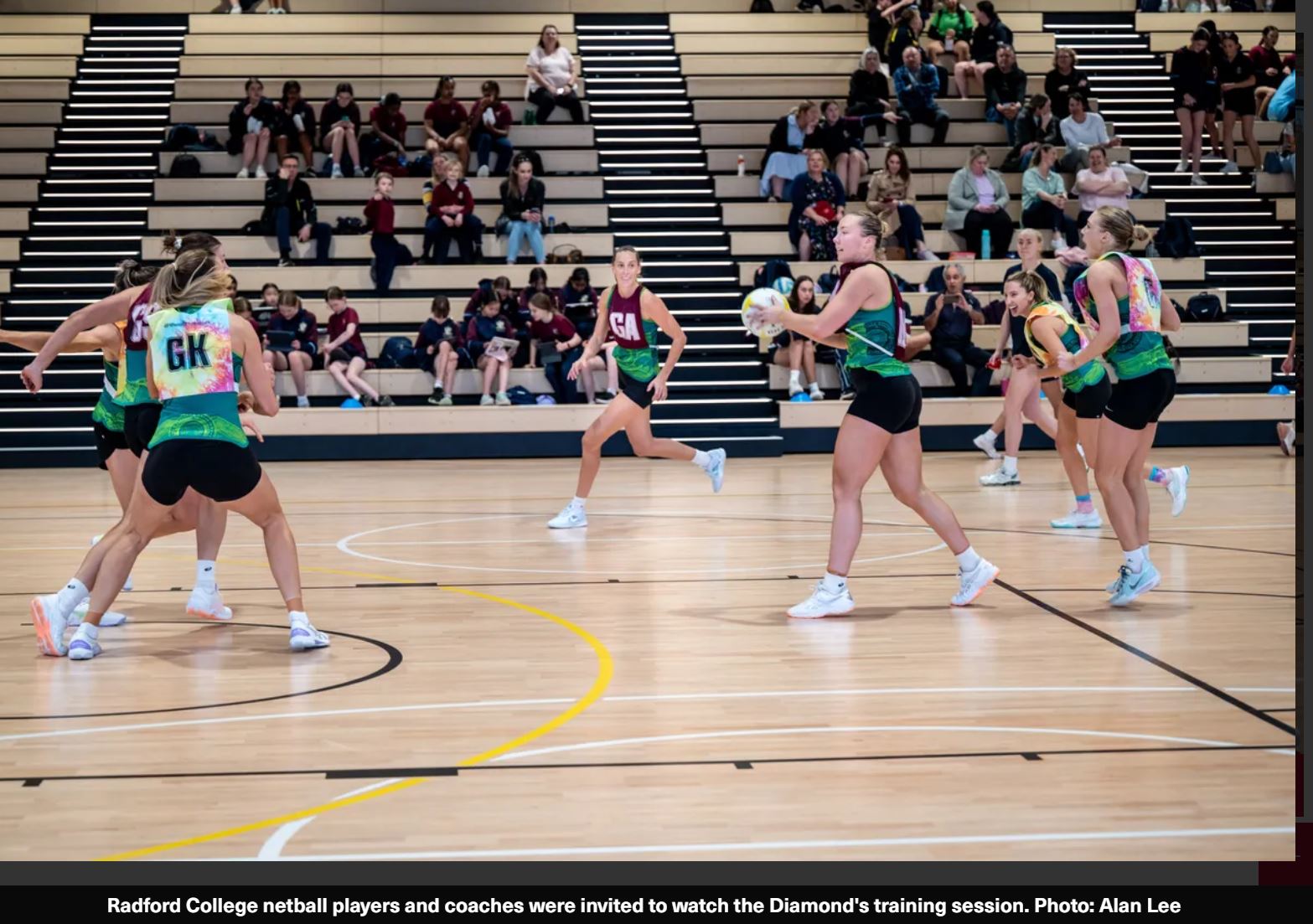 The Diamonds (Australian Netball team) dazzle students by training at ...